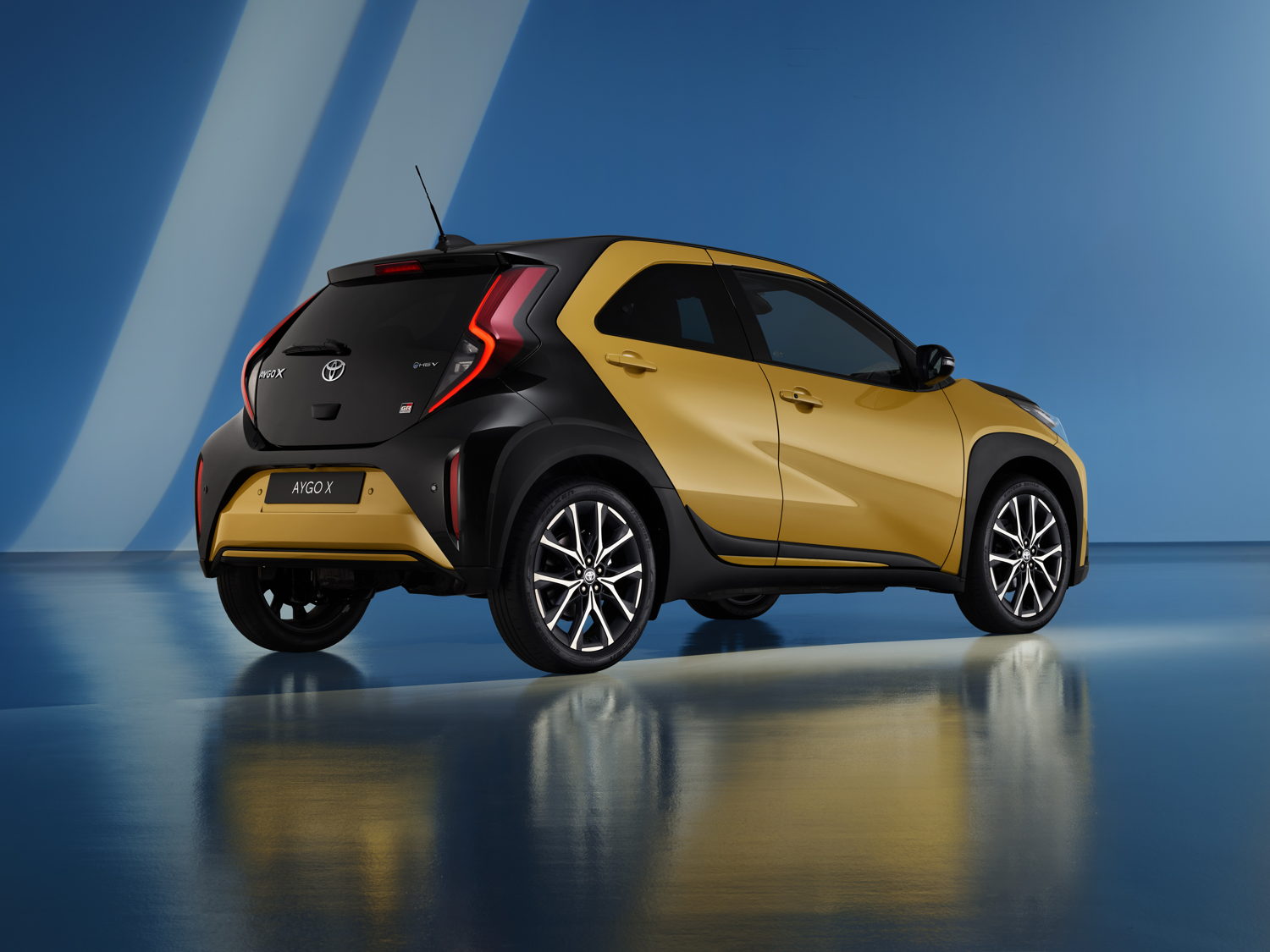 Nieuwe Toyota Aygo X Hybrid: nog leuker én efficiënter